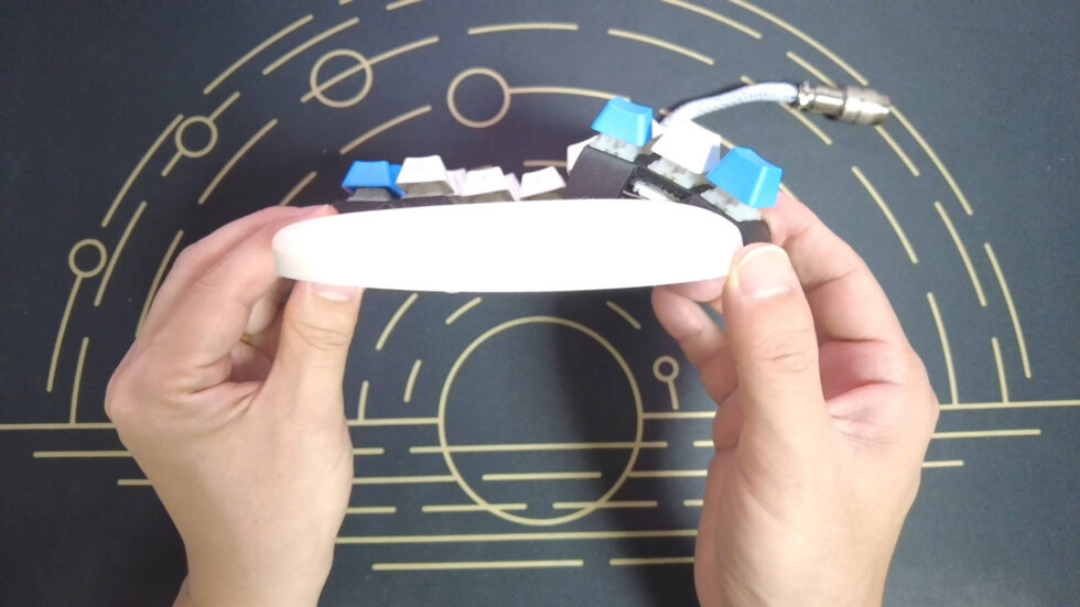 3D printed Palmrest & Tenting plate for TBK mini